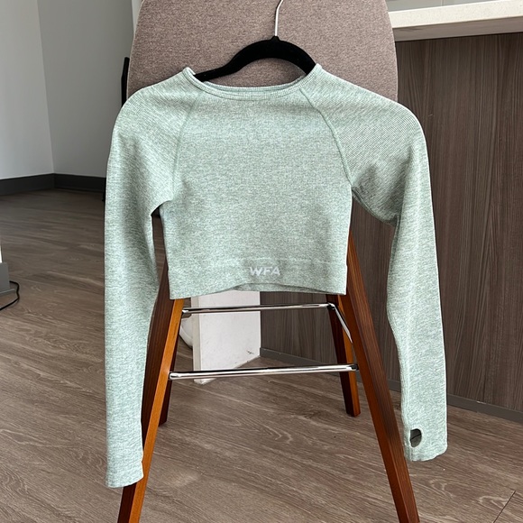 White Fox Boutique | Tops | New White Fox Workout Top | Poshmark